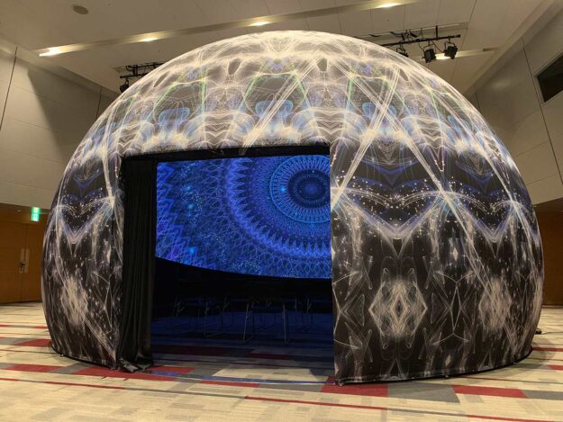 オリハルコンテクノロジーズ、VR・360°映像向け垂直ドーム型ディスプレイシステム「Panosphere」提供開始 - PRONEWS ...